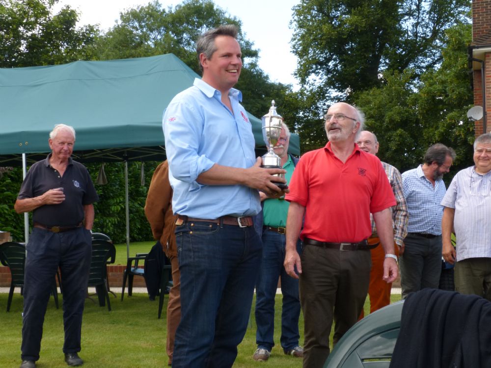 Triple-M Register - Mark Dolton receives MGCC premier award